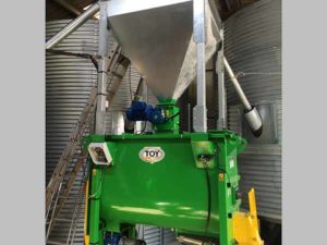 Fabriques d'aliments mécaniques de 0,5 à 3T/h Groupe René TOY